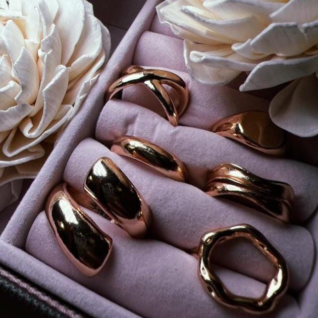 RINGS – Glamisky